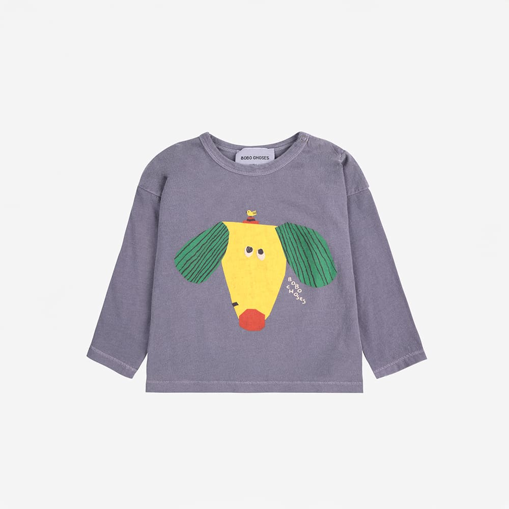 商品について かわいいドッグがモチーフのロングスリーブTシャツ。 フロント中央の存在感のあるドッグのプリントがポイント！ オーガニックコットンが使われており、 着心地にもこだわっています。 原産国 スペイン 素材 オーガニックコットン:10...