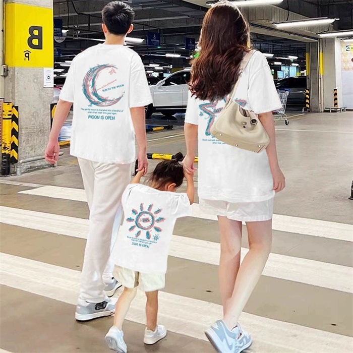 全8色！ 夏服 親子 ペアルック tシャツ ペア 親子コーデ 赤ちゃん 親子ペアtシャツ 半袖 コーデ 夏 家族 お揃い tシャツ ブランド 大人 子供 お揃い 3人 親子 おそろい プレゼント 男の子 可愛い 女の子 キッズ ママ パパ ...