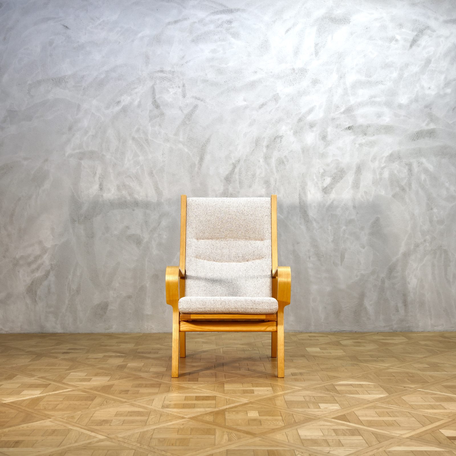 【商品仕様】 デザイナー：Hans J. Wegner モデル：JH478 サイズ：W69×D86×H103×SH44 cm ハンス・ウェグナー JH478 ウェグナー作品の中でも名作の多いJohannes Hansen社製のイージーチェア...