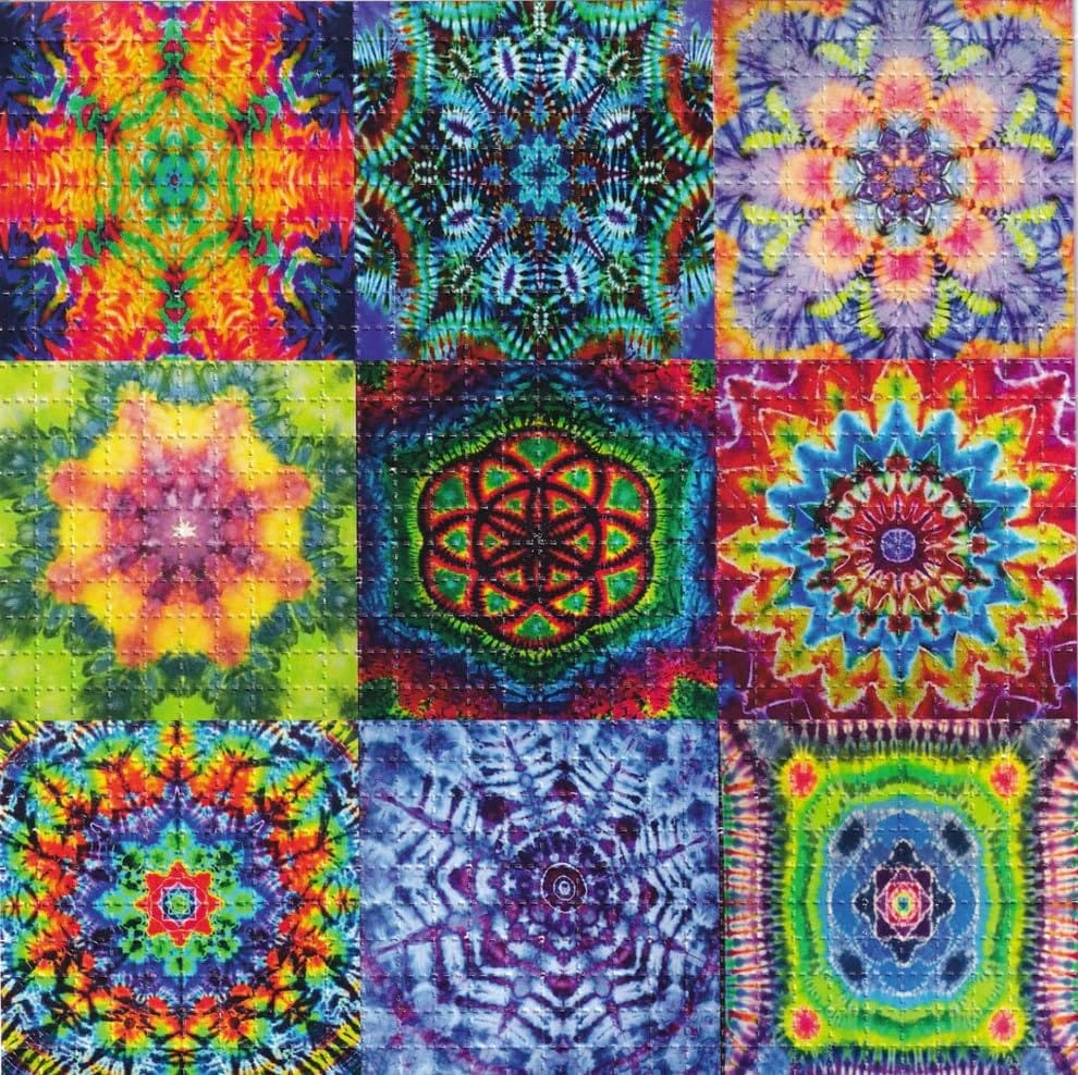 7.5 X 7.5インチ 穴あきに900正方形 高品質の有機的なペーパー250 g / m ²。塩素フリー Mandalas Tie Dye X9 LSD blotter art print ブロッター アート 最高品質の印刷 (インクジェ...