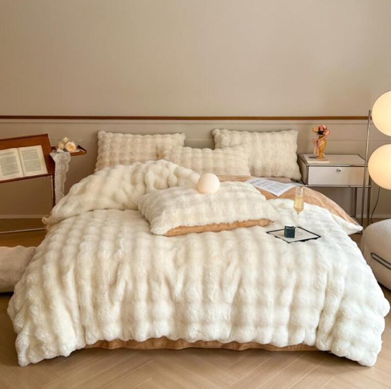 ご来店いただいて誠にありがとうございます。 ★付属品：なし ★カラー：写真より　 ★素材：ポリエステル、その他 ★サイズ（cm）： 1.5mサイズ用（4点セット） 1点布団カバー：200*230cm 1点フラットシーツ：245*250cm ...