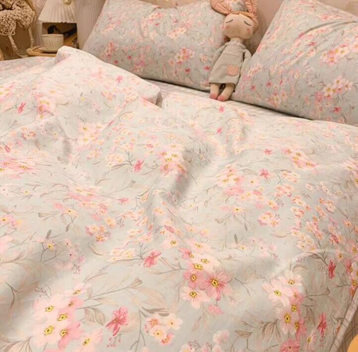 ご来店いただいて誠にありがとうございます。 ★付属品：なし ★カラー：写真より　 ★素材：ポリエステル、その他 ★サイズ（cm）： フラットシーツタイプ シングル（3点セット） 1点布団カバー：150*200cm 1点フラットシーツ：160...