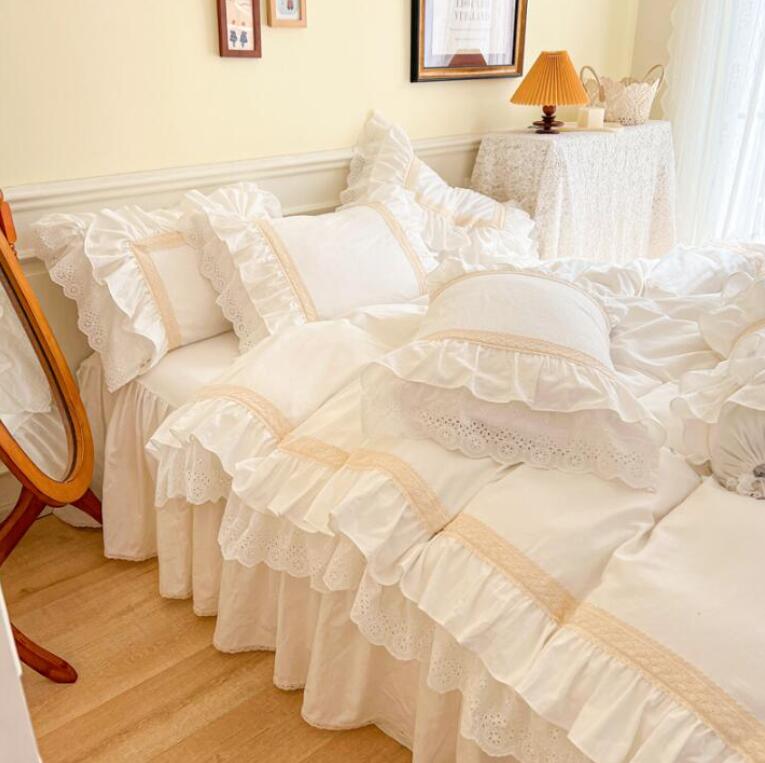 ご来店いただいて誠にありがとうございます。 ★付属品：なし ★カラー：写真より　 ★素材：ポリエステル、その他 ★サイズ（cm）： 1.2m（シングル） 1点布団カバー：150*200cm 1点ベッドスカート：120*200cm 1点枕カバ...