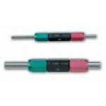 ■鋼ピンゲージを使用した限界プラグゲージです。■アルミ製ピンバイスを採用した軽量タイプです。■ゲージ部のみの取り外しが可能ですので摩耗した場合交換も可能です。【用途】・穴径の検査に。【仕様】・規格（mm）： 18・公差等級： H7