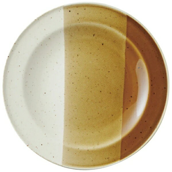 光と影のグラデーションが印象的な一皿。ぬくもりのある和のテイストがほっこりとしてテーブルを和ませます。商品サイズ： 直径24.6cm×高さ2.7cm重量： 540g材質： 陶器機能・その他： 電子レンジ対応、家庭用食洗機対応