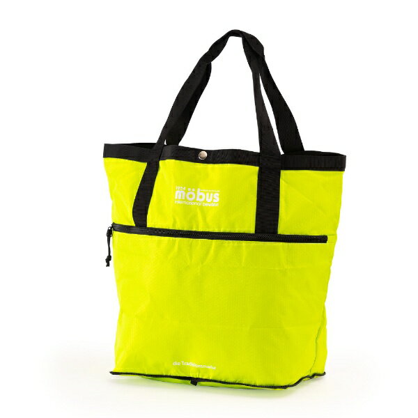 ■撥水加工撥水加工を施しているので急な雨の日でも安心です。耐久性に優れています。■コンパクトコンパクトに折りたためるので便利です。■キャリーオンスーツケースのキャリーバーに通して運ぶことのできるキャリーオン機能付きです。