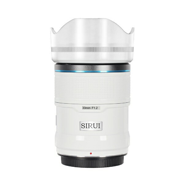 SIRUI Sniperシリーズは、3つの焦点距離(23、33、56mm)のバリエーションがあり、最も手頃に手に入るF1.2 AFレンズです。一体型ステッピングモーターによる極めて高いオートフォーカス性能を実現した、F1.2の大口径が特徴の...