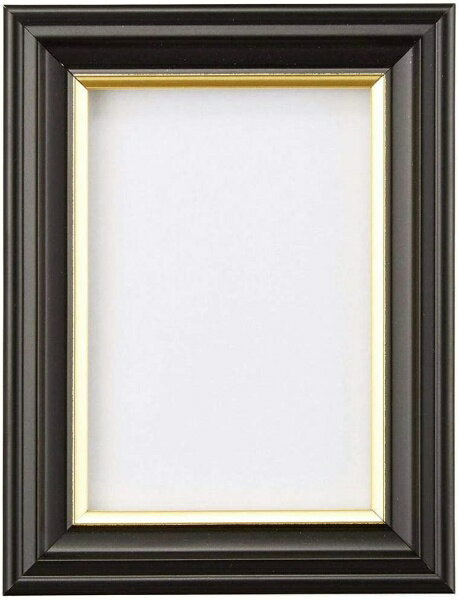 Lサイズの半分のフレーム。チェキフィルムも入ります。