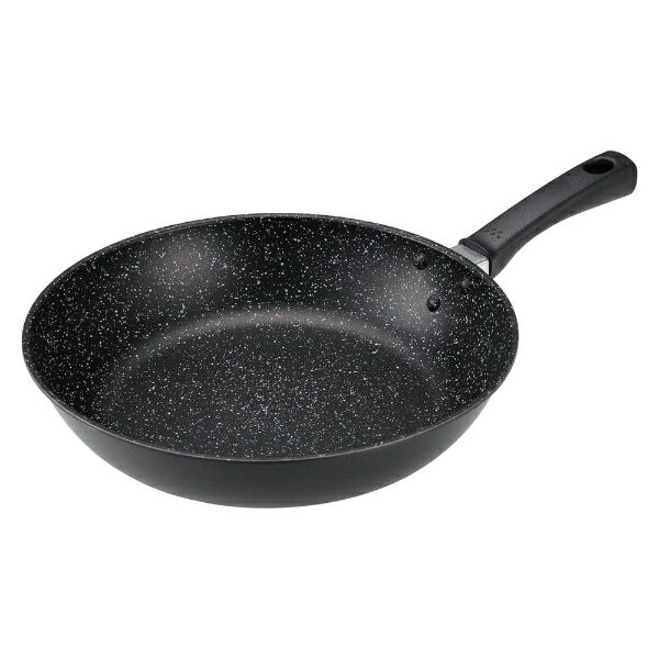 特長アルミ鋼材の底面を厚く、サイド面を薄く加工するスピン製法を採用することで、熱効率を高めています。特長ハンドルの長さを短くし、重量バランスを工夫することで『重さを感じにくい』構造に設計しています。薄い側面はフライパン全体に素早く熱が回り、...