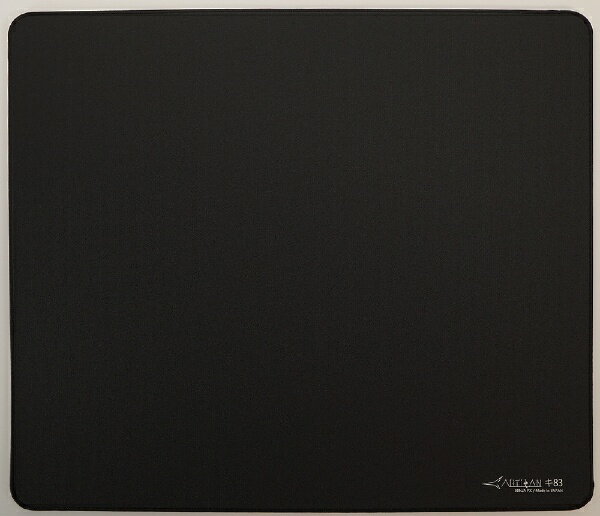 どの方向にもスムーズな滑りのバランスモデルのゲーミングマウスパッドです。上下左右・斜めといった全方向の滑り差を押さえることを目指し、六角形の織りパターンを採用した新滑走面です。適度な滑り出しとブレーキで、異方向へのエイミングをサポートします...