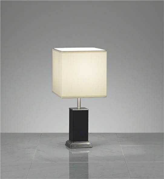 電球：別売品（口金E26、LED電球使用可能） 材質：ホワイトブロンズメッキ、合成皮革（黒）、布（オフホワイト） コード：1.5m（中間スイッチ付） サイズ：H470×W220×D220mm 重量：1.8kg