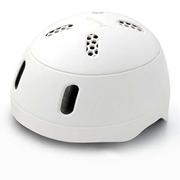 街で自転車ライフを楽しむ大人のためのヘルメット。丈夫なハードシェルや、日本人の頭にフィットするデザイン、8カ所のベンチレーションにより通気性を確保。頭にジャストフィットするアジャスター機能が標準装備。普段着に合うkumoaは定番のワークキャ...