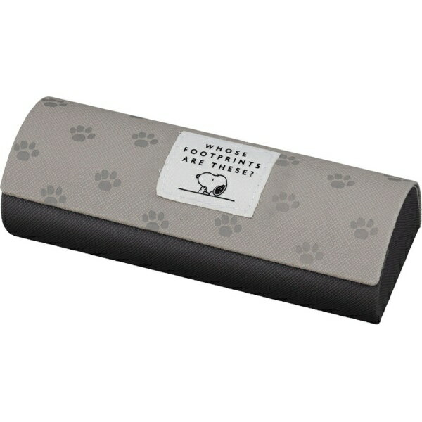 【スヌーピー】可愛いメガネケース！●素材本体：合皮/スチールクロス：ポリエステル100％●内貼り：ベージュ●マグネット式●ハードケース●鼻当：なし●マイクロファイバークロス付き●本体サイズ（内寸）：約W153×D55×H38mm●クロスサイ...