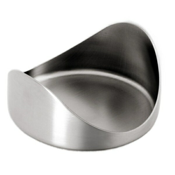 調理中の菜箸、トング、ヘラなど、調理道具を一時的に置くのに便利なツールレストです。テーブルに置いても馴染むデザインで、洗いやすく清潔に保てます。食洗器にも対応しているのでお手入れも簡単です。