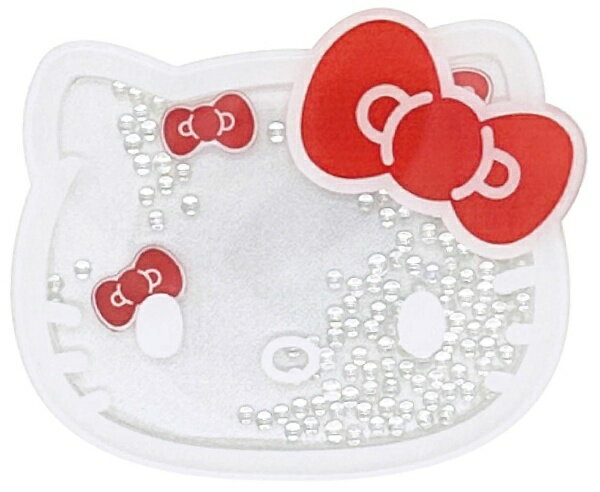 フェイスデザインの中にあるアクリル+ビーズがシャカシャカうごく！