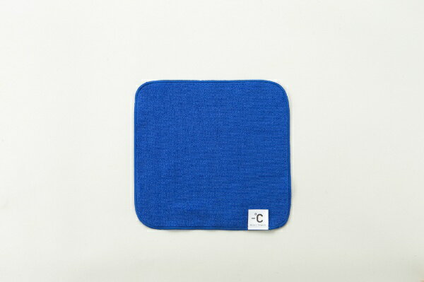 MINUS DEGREEは冷たく感じるタオルです。表地にはタオルの産地、今治のコットンパイルを使用。普段使いのハンドタオルやフェイスタオルとしてお使いいただけます。裏地にはネムール株式会社の接触冷感素材ゼロクールを使用。乾いた状態でも冷たく...