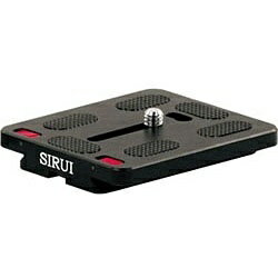 素材にアルミ合金を使用し、軽量かつ高い強度を持つアルカスイス規格互換クイックシュー。位置決めをしやすいラバーパッドによるすべり止め付き。スライドストッパー付きで、カメラが偶発的に滑り落ちるのを防止することも可能です。付属の1/4ネジは、六角...