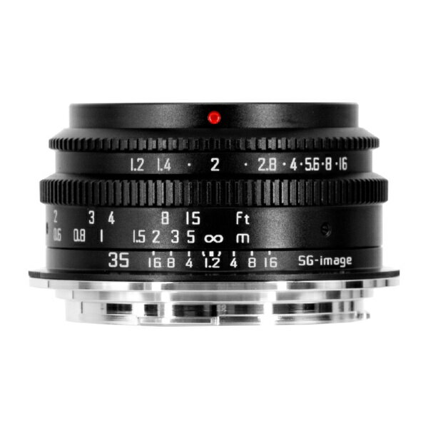 特徴APS-Cセンサー対応の大口径でコンパクトな標準レンズで、F1.2の大口径が高コントラストと美しいボケ味を実現し、5群6枚のレンズ構成には、高屈折率レンズ3枚が採用されており、色収差や歪みを抑えた高画質な描写を可能にします。明るい開放F...