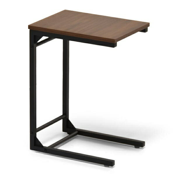 シンプルなコの字のデザインに、機能性と耐久性を持ち合わせたサイドテーブル。ベッド脇のサイドテーブルとして使ったり、ソファ周りのコーヒーテーブルとして使ったりするのにおすすめです。また、底面部分をソファやベッドの隙間に差し込めるため、グッと体...