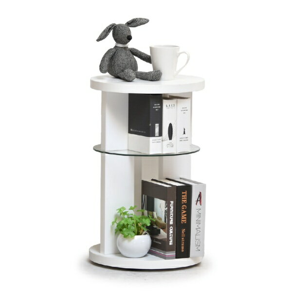 美しいデザインと機能性が調和するサイドテーブルです。省スペースでお部屋がすっきりとして見える円形のデザインを採用しており、棚板には透明感のある強化ガラスを使用しています。中央に空間を開けることで抜け感があり、インテリアとしてお部屋にアクセン...