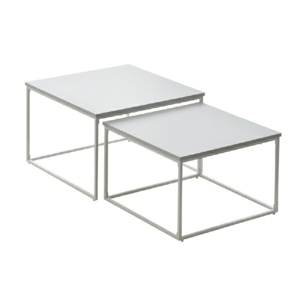 大小それぞれ分かれたテーブルが、使い勝手が良く、フレキシブルに使えるネストテーブル。大小のテーブルをうまくおしゃれに並べてリビングのセンターテーブルとして、重ねてソファ横の大きめのサイドテーブルや、大小を別々に使って自由にアレンジができます...