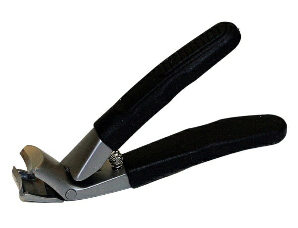 足の爪切り時の姿勢が苦しい方に！●斜めに角度がついたヘッドが、手首や腰への負担を軽減。また、握りやすい持ち手は力が入れやすく、少ない力で簡単に爪が切れます。●こんな方にオススメ！高齢で前屈みがしんどい、お腹が邪魔で届かない、腰痛で前屈みにな...