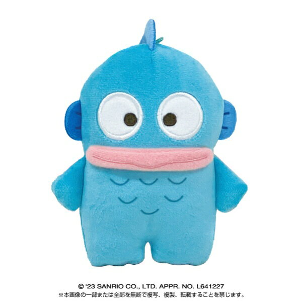 スマホに取り付けられるぬいぐるみシリーズ「Play Charm」より『サンリオキャラクターズ』が登場！取り外してぬい撮りをしたり、スマホスタンドにもなるからとっても便利！ぬいぐるみは取り外して好きなぬいぐるみに付け替え自由です♪