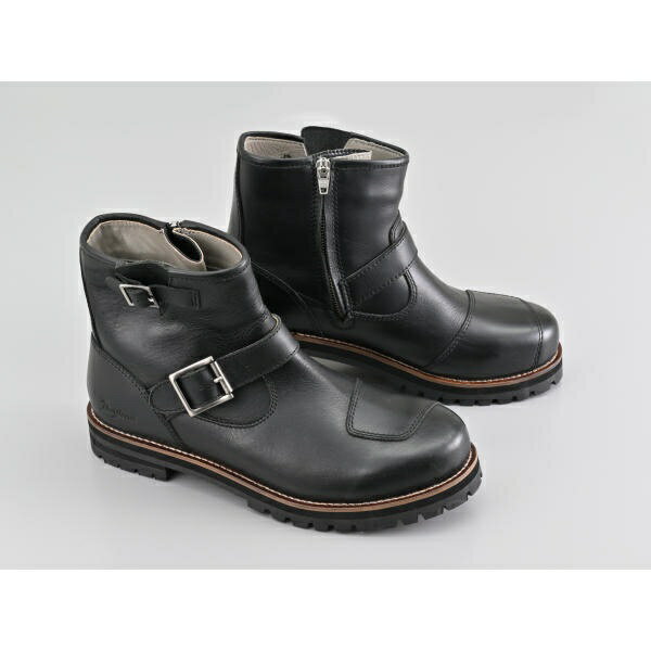 ●シフトチェンジやブレーキング時でも滑りにくいソールは、厚めになっているので足つき性も抜群本革を使用した、ショート丈の防水エンジニアブーツ。くるぶしパッドを内蔵、シフトパッド付きでチェンジ操作による摩耗を軽減します。サイドジップ仕様で脱ぎ履...
