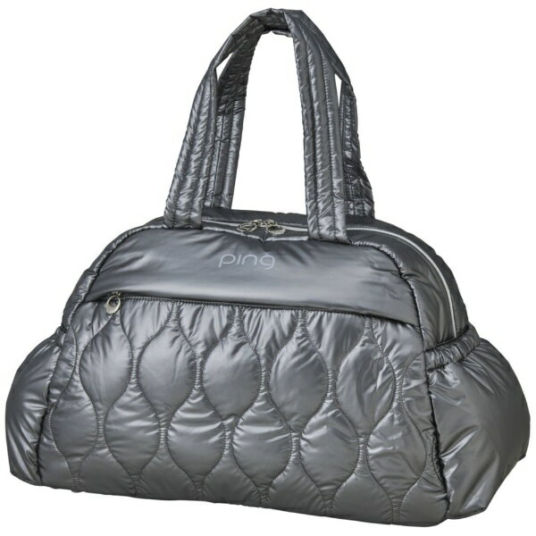 ”映える”軽量パフィーシリーズのボストンバッグパフバッグをイメージしたキルティング加工と光沢感のあるPU素材が”映える”ボストンバッグ。ラインストーンがポイントのワッペンでpingロゴを表現し、スポーティー感を抑えた上品なデザイン。肩掛け可...