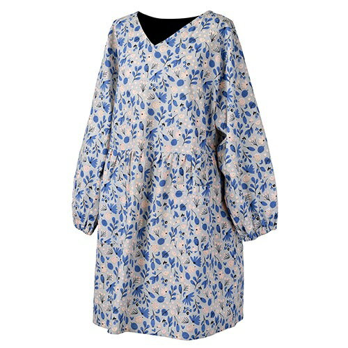 ・首周りはVネックですっきりと、ウエストにはふんわりギャザーが入ったスタイル。・フラワーモチーフとリーフモチーフをバランス良く散りばめた優しい印象のデザインです。●素材 : 綿100%●保証期間 : 初期不良対応