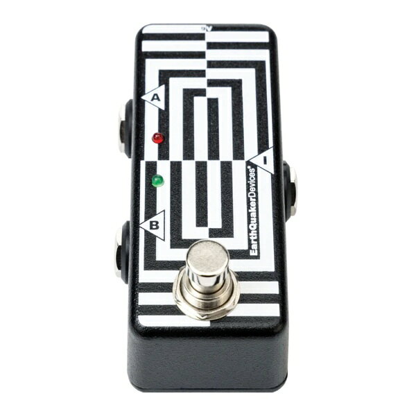 A/B BoxアースクエイカーデバイセスのA/BBoxはシンプルなパッシブ回路でできています。入力段と出力段の間には不必要な回路を使用してないので、信号経路の方向を逆に使う事も可能です。2チャンネルアンプの入力チャンネルの選択に使用してもよ...