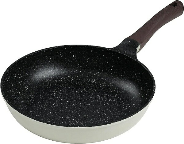 オール熱源対応。丈夫で軽くて持ちやすいハンドル取り付け部が一体成型で洗いやすい。金属ヘラOK。塗膜保護のために火力は中火以下で使用してください。オーブン・電子レンジでは使用できません。故障や火災の原因になることがあります。つけ置き洗いや食器...