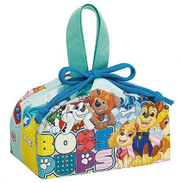 お弁当箱を入れるのに便利な巾着袋です。しわになりにくいポリエステル素材。持ち手付き。●パッケージサイズ：(約)幅120×奥行18×高さ208mm ●サイズ：(約)290×165×120mm ●重量：(約)30g ●材質：ポリエステル100%