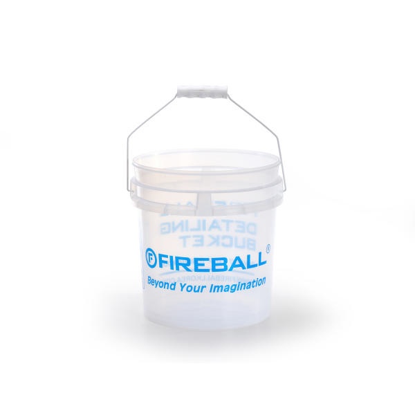 ●Fireballブランドの大容量18Lバケツ。クリアホワイトカラー採用。用途に合わせて使用できるカラフルな洗車バケツ。別売のグリットガードを組み合わせることで汚れを分別できます。 ■カラー：クリアホワイト■容量：18L