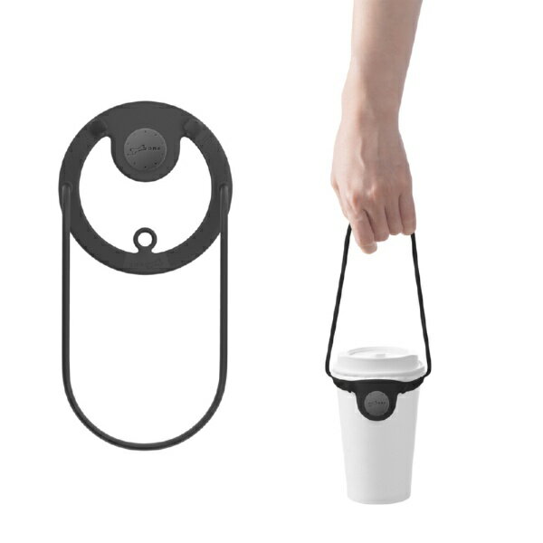 テイクアウトやコンビニのコーヒーをスマートに持ち運ぶことが可能伸縮性のあるシリコン素材で、350ml〜750mlのドリンクカップに対応。ストラップは本体に収納でき、ドリンクが持ちやすくなる設計。ストローリング付き、細いストローも太いストロー...