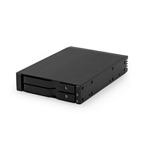 本製品は、3.5インチベイ用のリムーバブルケースとしては、トレイを使わずに2.5インチを搭載でき、ロックスイッチとレバーの操作でそのままドライブを取り外せる製品です。DIR-SG220は、既存の3.5インチベイを有効活用し、サーバー、ワーク...