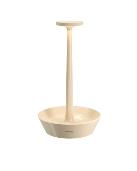 ＜スペック＞・サイズ：φ16xH27.8cm重量：0.31kg・主素材：プラスチック・セット内容：本体/充電ステーション＜仕様＞●サイズ：φ16xH27.8cm0.31kg●電源：USBケーブル（付属）●光源：LED●スイッチ：タッチセンサ...