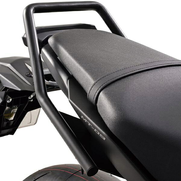 MT-09/Aの取り回しとタンデムグリップを高めるブラックグラブバースチール製ブラック仕上げで車体との一体感を持たせながら、取り回し時の保持やタンデム時のグリップとして使いやすいグラブバーです。MT-09/A（14〜20）向けの専用設計で、...