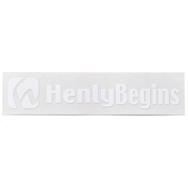 貼り付け後にロゴ部分だけが残るHenlyBeginsのカッティングステッカー透明アプリケーションフィルム付きのカッティングステッカーで、貼り付け後はデザイン部分だけが残る仕上がりです。ロゴをすっきり見せやすく、バッグやケース、車体まわりのワ...