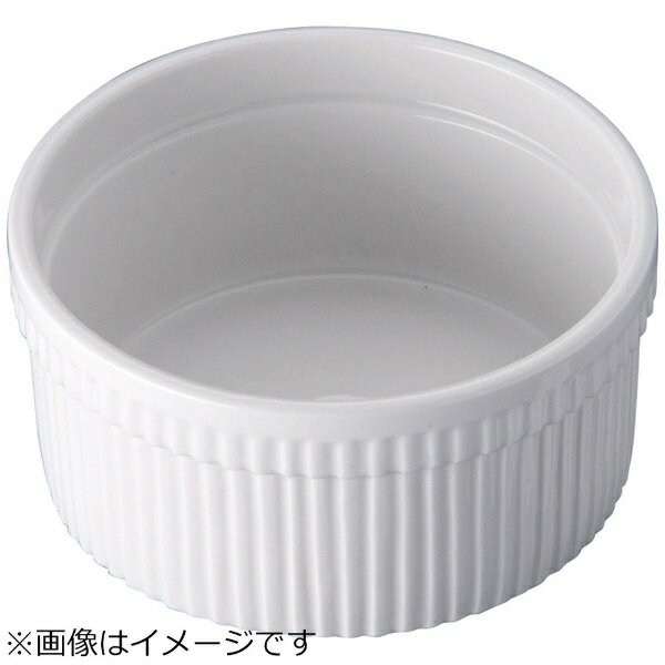 オーブンや電子レンジで使用できる耐熱性陶器のスフレです。400℃までの耐熱性があり、直径120mm、高さ57mm、容量400ccです。直火での使用はできません。