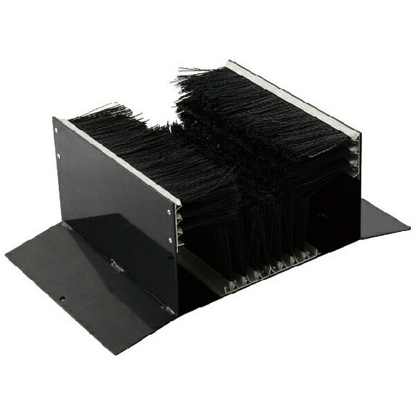 ■靴の汚れや泥を三面同時に素早くおとします。■ポリプロピレン毛