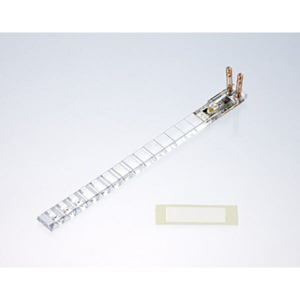 電球色発色！【特徴】■現行室内灯LAタイプのサイズと同様。■電球に比べ消費電力が少ない（約25mA）。■動力車組込みの場合はスプリングを短くカットして対応。【製品内容】・室内照明ユニットLC本体・遮光シール※本製品に集電シューと集電スプリン...