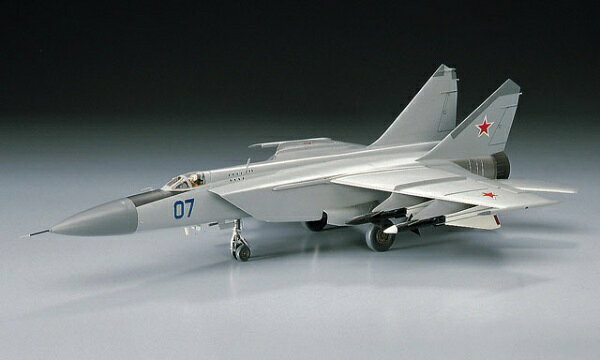 ハセガワの1/72スケールモデルです。プロポーションの正確さと、手頃な部品点数から構成されたキットは作りやすく、ベテランはもちろん、初心者の方にも航空機モデルの楽しさを充分満喫していただけます。また、コレクションにも最適な大きさですから、ホ...