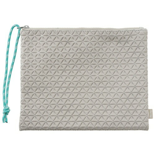 非常に軽く、持ち運びに便利な長めの取っ手（ストラップ）が付いています。素材はやわらかいポリエステルで、ほどよい伸縮性があるため、たっぷり収納していただけます。また、商品丸ごと洗濯ができ、速乾性があるのもポイントの1つです！（JIS規格基準）...