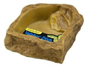 大きな爬虫類でもひっくり返しにくい安定した作りの水飲み入れです。小さな爬虫類やエサのコオロギが溺れないようステップが付いています。内側は滑らかで汚れを落としやすい形状なので、清潔に保てます。 ------------------------...