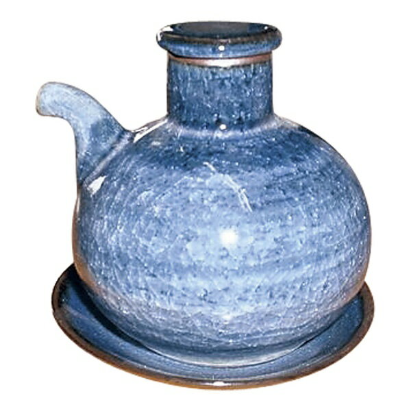 遠藤商事の藍汁次（受皿付）です。直径90mm、高さ85mmのサイズ感です。