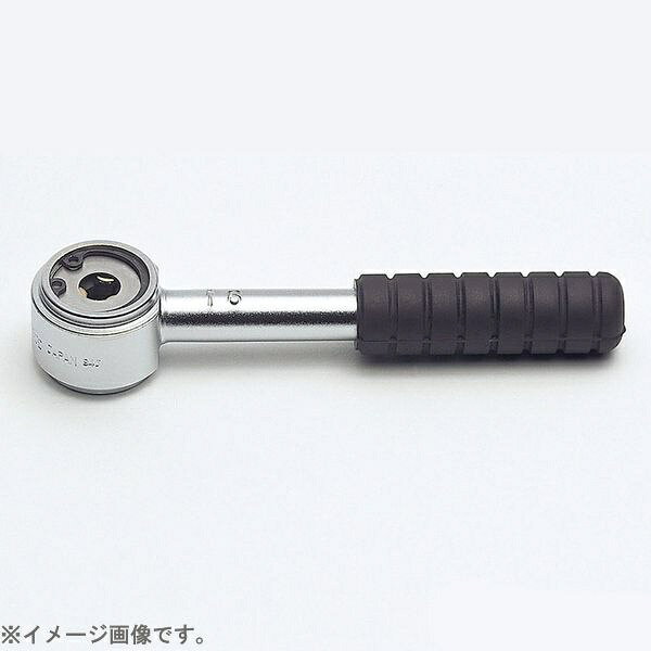 ●「Ko-ken」はソケットレンチの専門メーカーとして再良質の工具を常に追求し、ユーザーニーズに応えています。●同一方向へ繰り返し締め付けるラチェットタイプのプラーです。●貫通型ですからボルトの深い位置でチャック出来ます。●この3本ローラー...