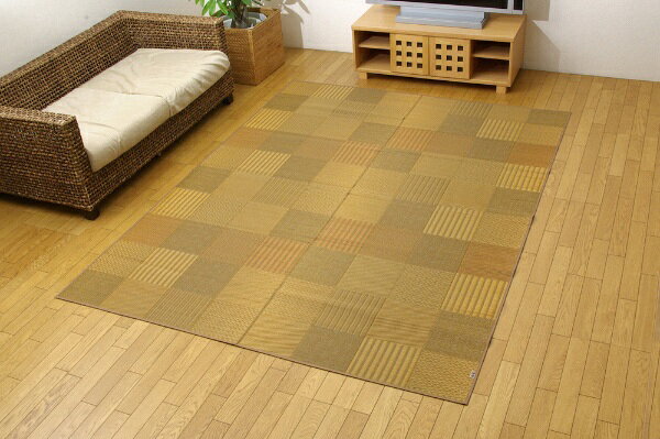 い草を使用したい草の中敷ラグ。■い草を使用しています。一本一本が太く、表皮が厚く繊維がキメ細かいので弾力性があり、耐久性に優れています。■い草には空気の自然浄化作用、湿度の調節作用などがあります。また、汚れにくく、使用するうちに黄金色に変化...