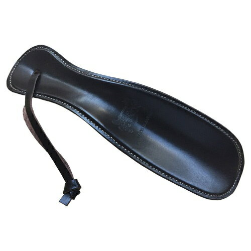 ツヤのある牛革を巻いた高級感あふれる仕上がりの靴べら。持ちやすく、丁度良い角度で履きやすい、座りながらでも屈みながらでもオススメです。 ----------------------------------------------------...