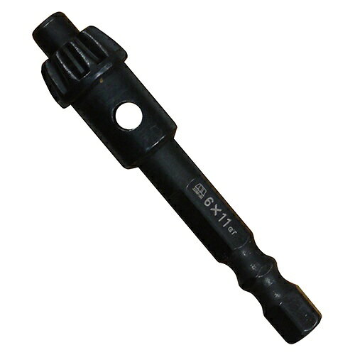 ドリルチャックに噛み込んだ先端工具をカンタンに緩めることが可能です。胴部穴に棒を差し込めば、手廻し用のチャックキーとしても使用可能です。ドリルチャックのギヤと六角軸チャックキーの差込みギヤ同士が噛み合った状態で電動工具を逆回転で回します。仕...